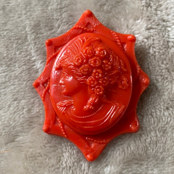 Jewelry | Vintage Burnt Orange Celluloid Cameo | Poshmark